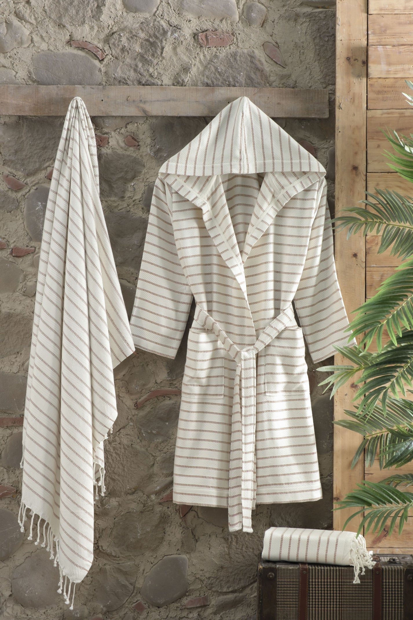 Serene 100% Cotton Robe – Artisan Village Design